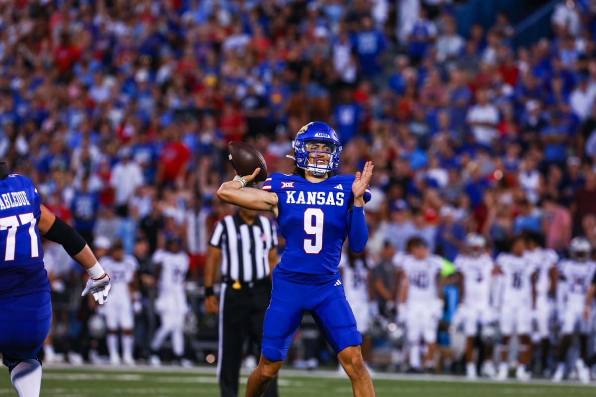 'Zero panic with Bean' in Jayhawks' season-opening victory