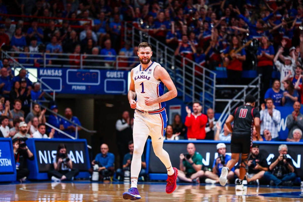 A look at Kansas basketball's latest 2,000-point scorer & what's next